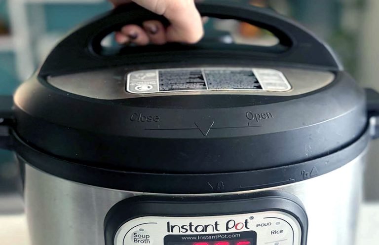 Lid Error on Your Instant Pot? Here's Why and How to Fix it!