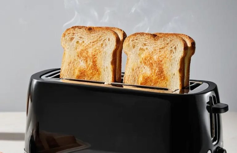 How to Deal with a Jammed Toaster Lever: Quick Tips to Fix