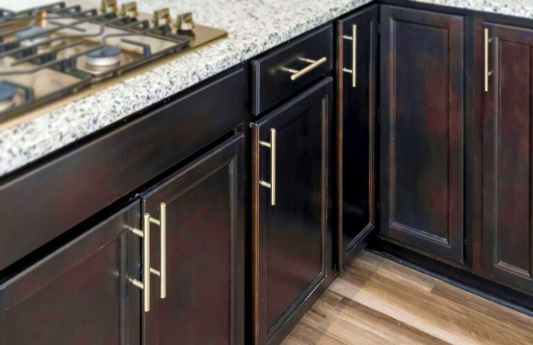 How to Install Cabinet Handles with a Template: Step-by-Step Guide